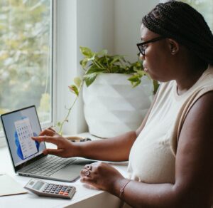 Amazon’s Remote Job Opportunities | Lern CLICKS